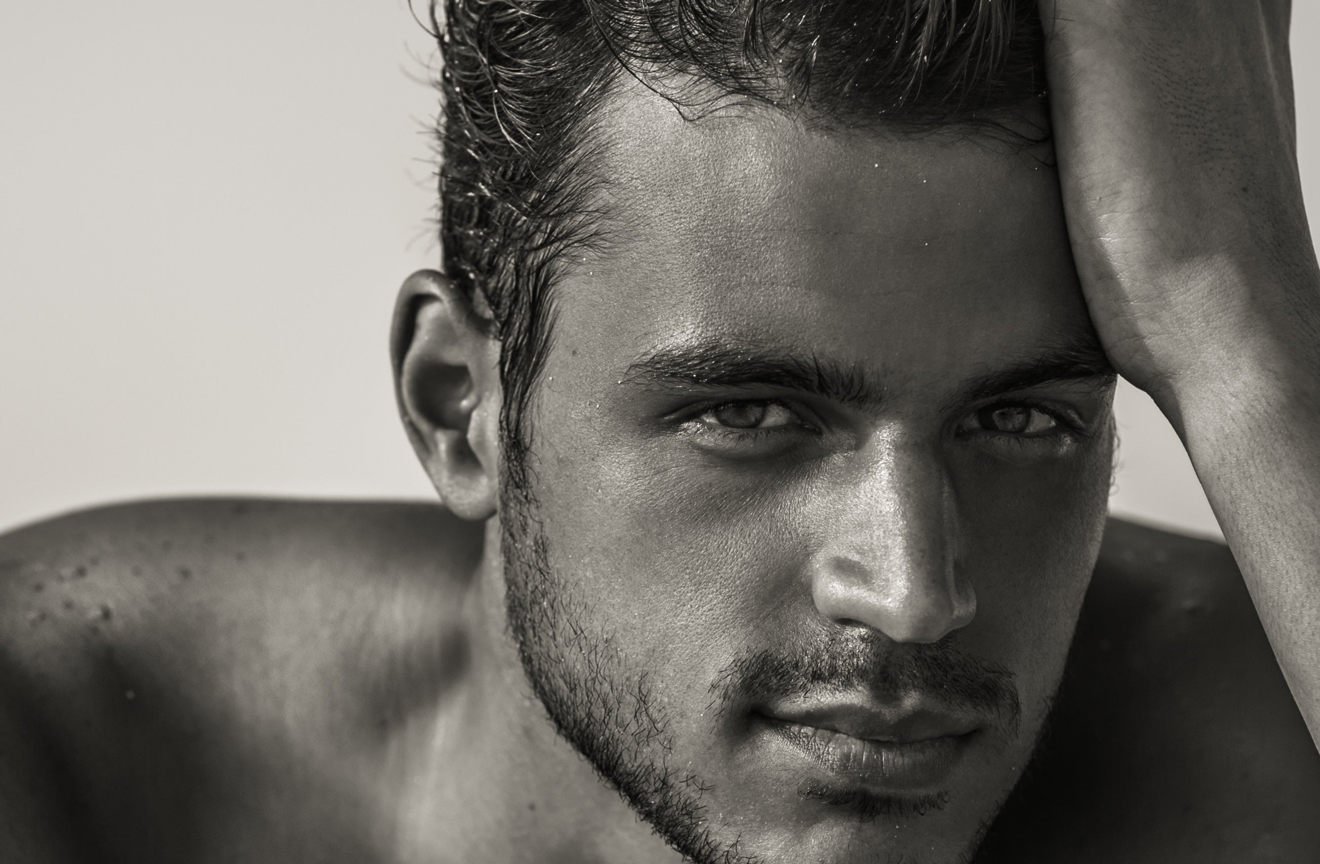 Eyebrow Shaping: How To Groom A Man’s Eyebrows | Otis Skincare